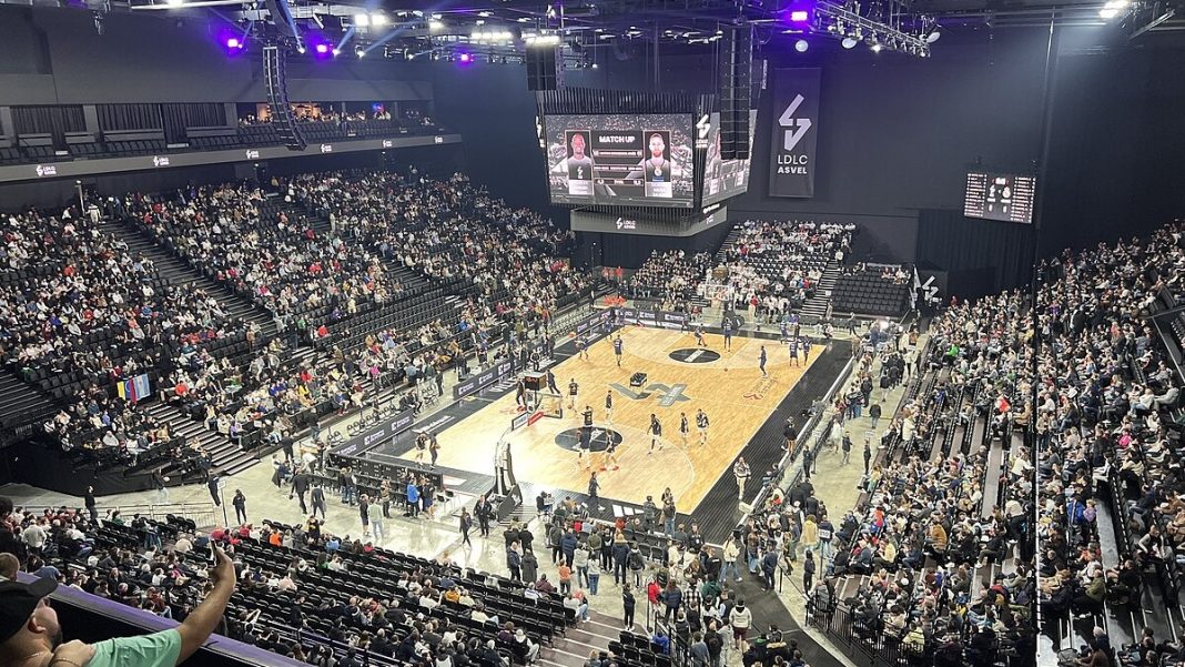 OL Vallée : Jean-Michel Aulas rachète la LDLC Arena